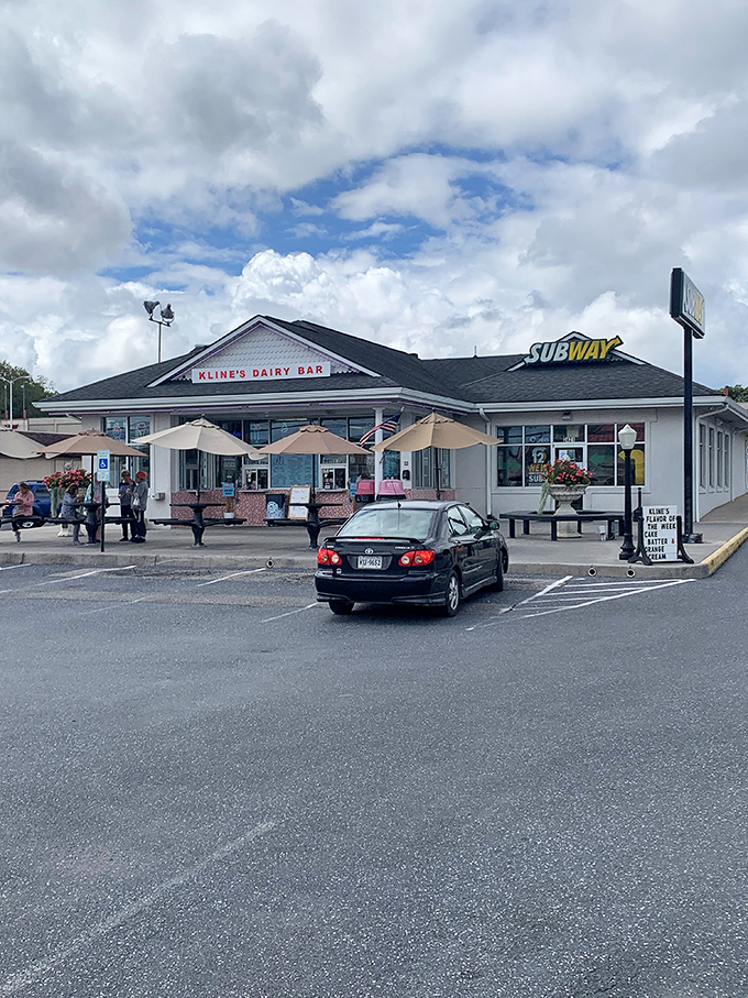Where memories are made between bites. These tables have witnessed first dates, family traditions, and countless "brain freeze" faces.
