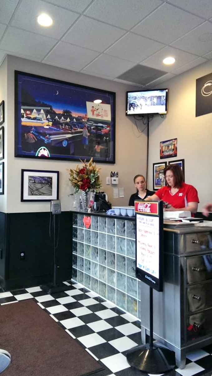 The front counter staff&mdash;the gatekeepers to breakfast paradise&mdash;greet regulars by name and first-timers like they've been expecting you.