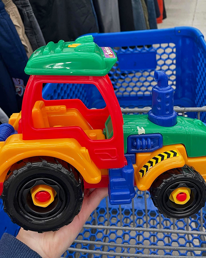 Today's toy treasure: a primary-colored tractor waiting for new adventures. Some lucky child is about to score big time.