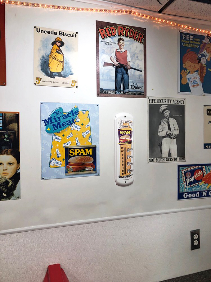 The walls tell stories of Americana through vintage advertisements&mdash;visual comfort food that pairs perfectly with your actual comfort food.