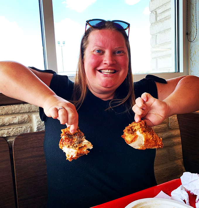 The joy of perfectly fried chicken, captured in a moment of pure food happiness. This is what love looks like. 