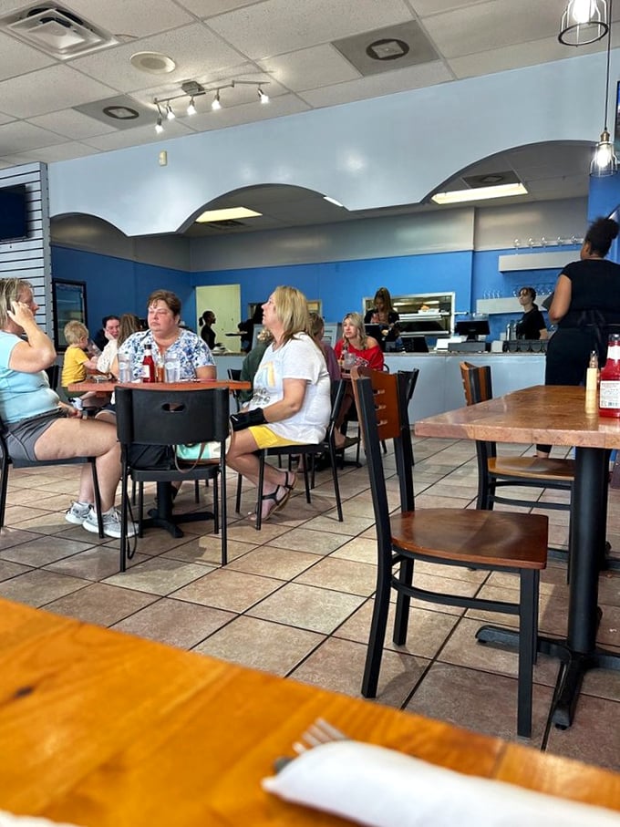 A packed house on a weekend morning&mdash;the universal sign language for "this place knows what it's doing with breakfast."