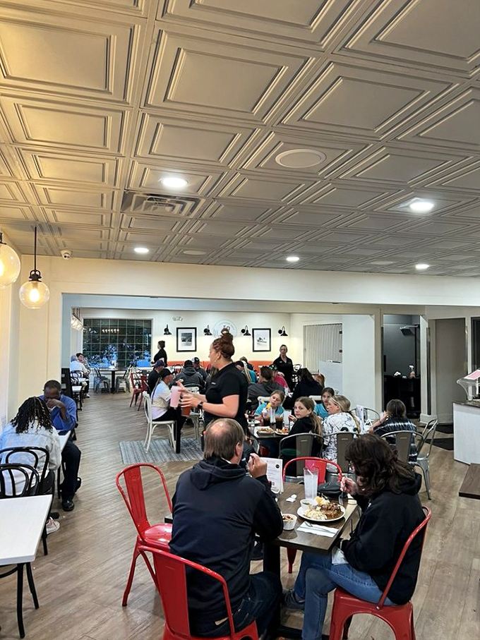 A full house speaks volumes. When locals and travelers alike fill your tables, you're doing something right&mdash;for nearly a century.