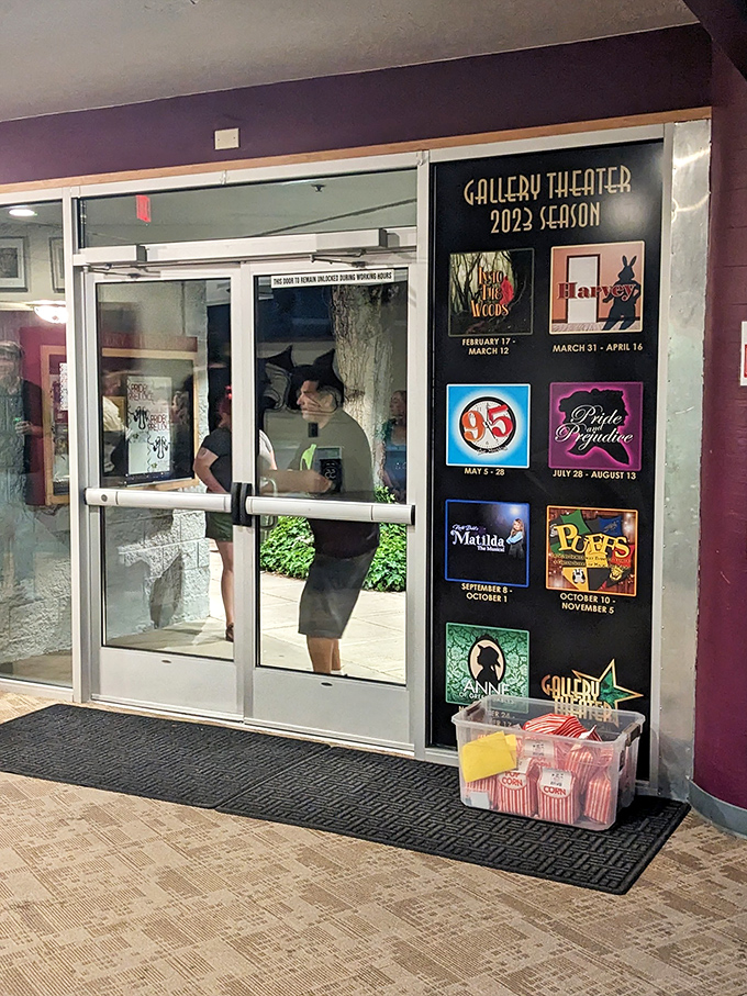 
Gallery Theater brings cultural flair to McMinnville's food scene. Dinner and a show &ndash; the perfect small-town date night combo. 