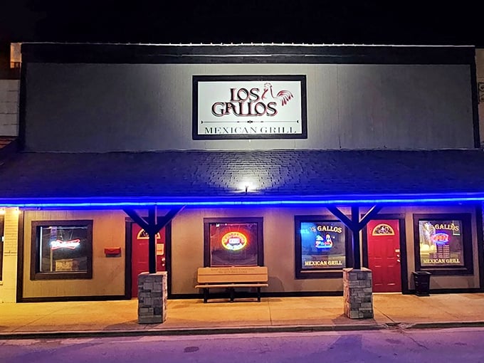 Los Gallos Mexican Grill proves that good food transcends geography&mdash;bringing south-of-the-border flavors to the heart of Amish country.