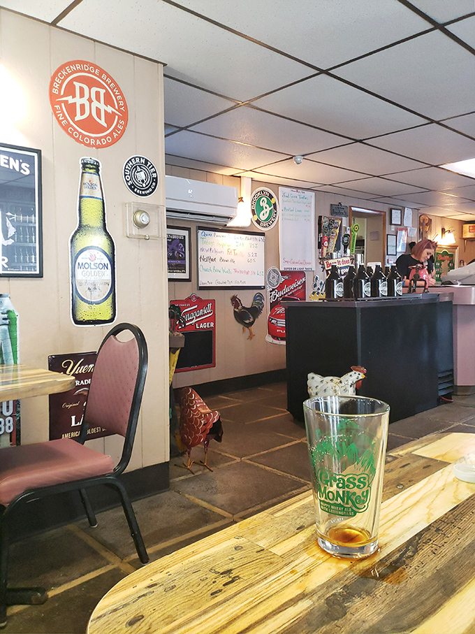 The bar area where beer meets fried chicken in a match made in culinary heaven. Some relationships are just meant to be. 