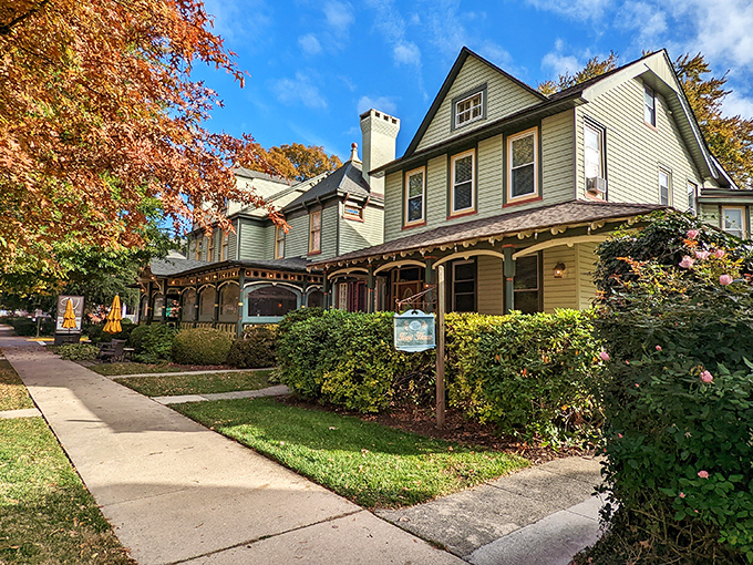 The Vandiver Inn showcases Victorian architecture that would cost you millions elsewhere, but here just costs a pleasant afternoon stroll.