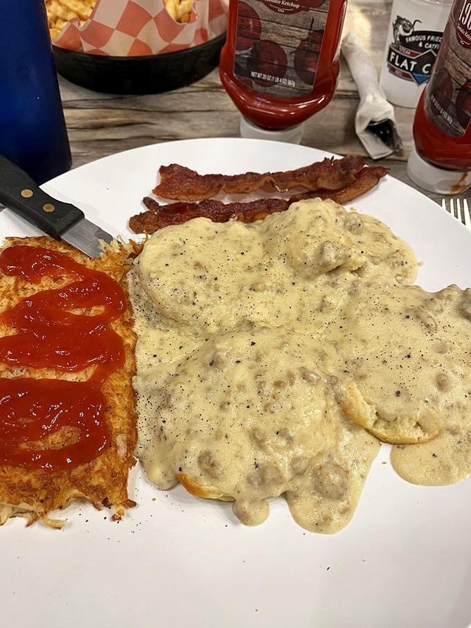 Biscuits and gravy that render conversation impossible &ndash; except for the occasional appreciative grunt and request for more napkins.