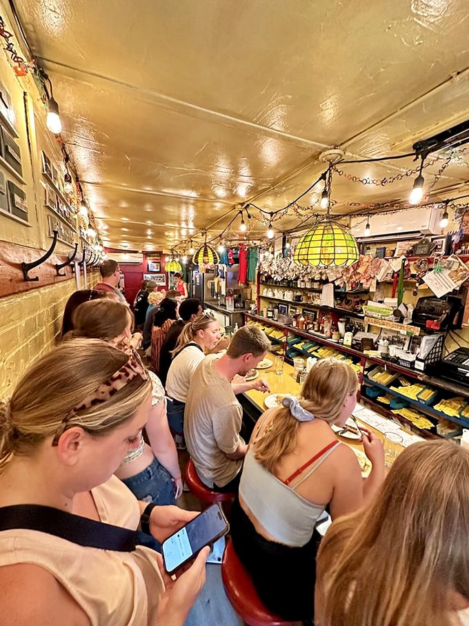 The line at Al's isn't just a queue&mdash;it's a community of breakfast pilgrims on a shared mission. The anticipation is half the fun.