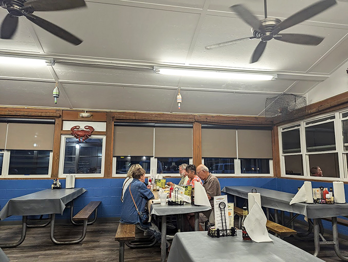 The dining room's casual picnic tables say, "We care more about what's on your plate than what you're sitting on." True seafood priorities.