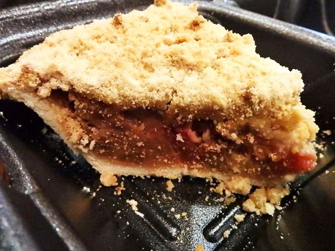 Shoofly pie with its crumbly top and molasses-rich filling&mdash;a Pennsylvania Dutch classic that's traveled to Ohio and found a welcoming home.