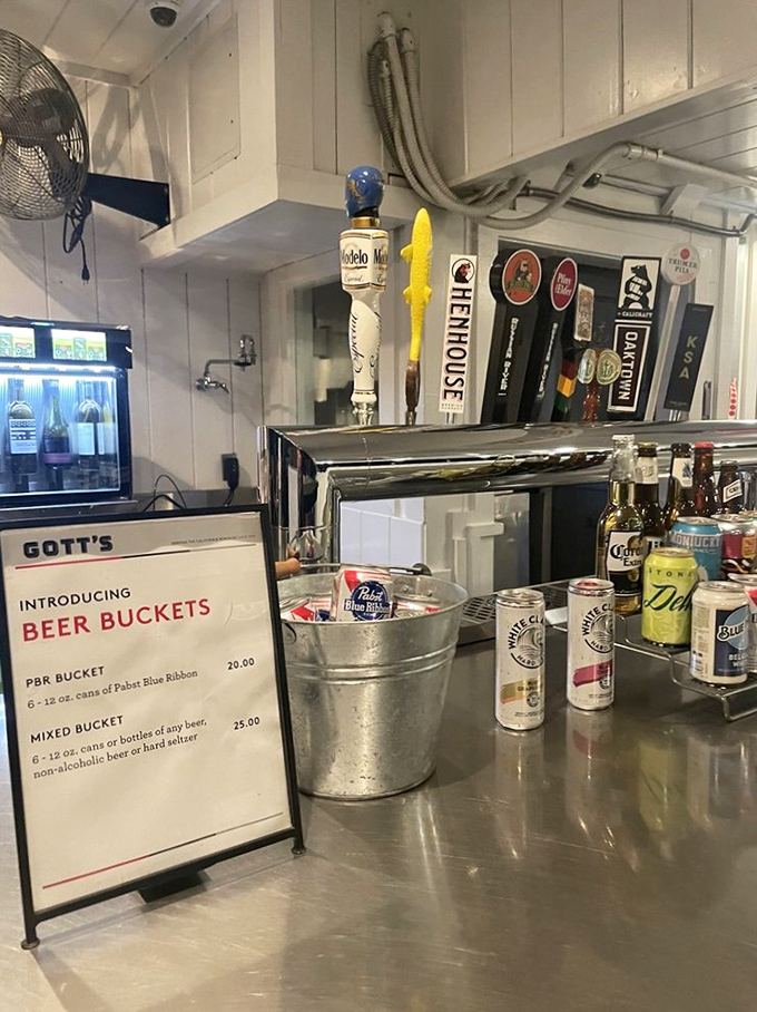 The bar at Gott's proves that great burgers deserve great beverages&mdash;from craft beer buckets to wine country's finest pours.