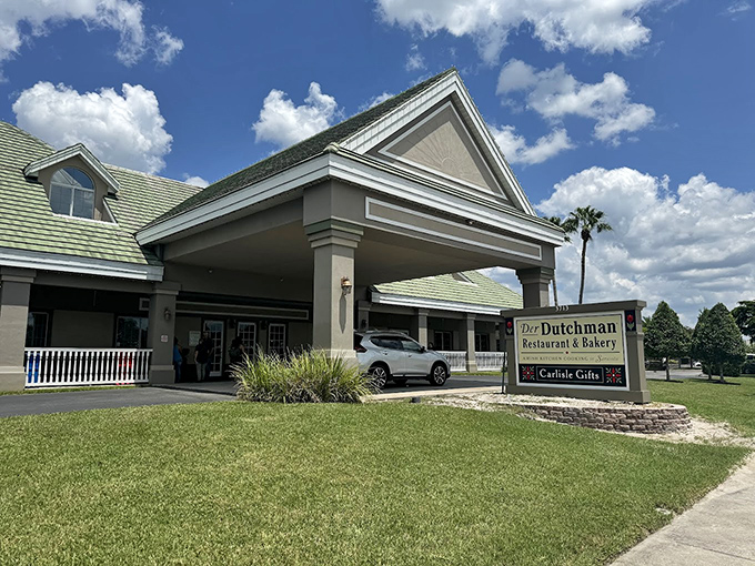 Der Dutchman Restaurant stands as a temple to comfort food, where buffet tables groan under the weight of homestyle cooking that tastes like childhood.