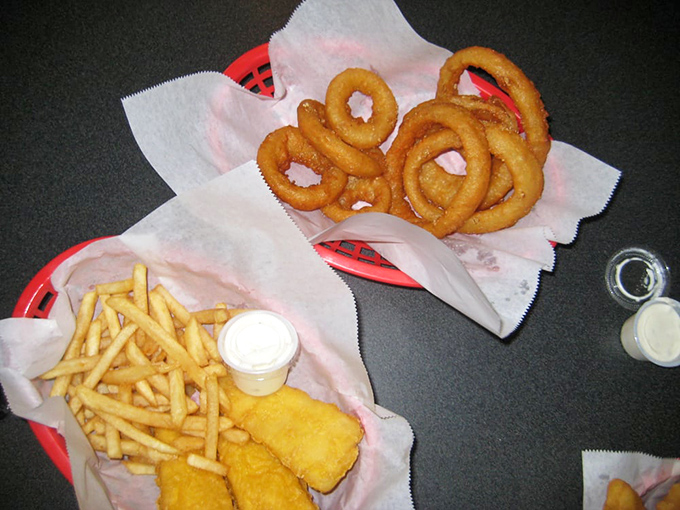 Golden-battered onion rings and fish that would make Neptune himself swim upstream for a taste.