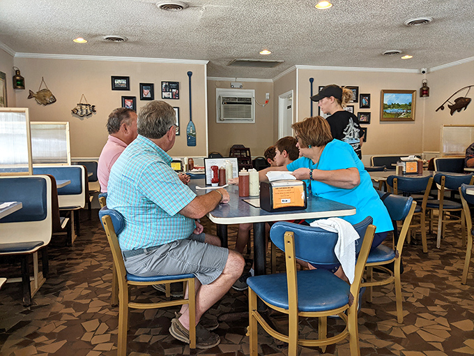 Casual conversation and comfortable seating&mdash;the side dishes that make good seafood taste even better. That floor has supported decades of happy, well-fed customers.