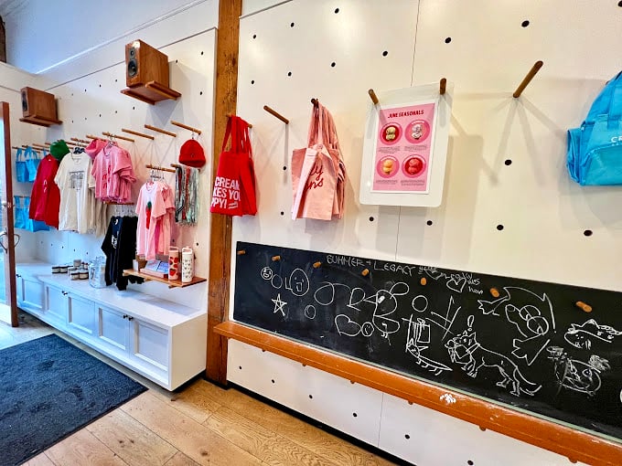 The chalkboard of childhood dreams, reimagined for grown-ups who still know what matters in life. Doodle while you wait for your scoop. 