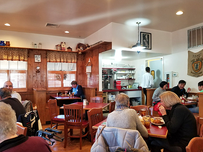 The dining room hums with the universal language of satisfaction&mdash;forks clinking, heads nodding, and the occasional "mmm" escaping between bites.