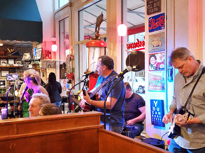 Where barbecue and blues come together &ndash; because great food deserves its own soundtrack, especially in a place that respects tradition.