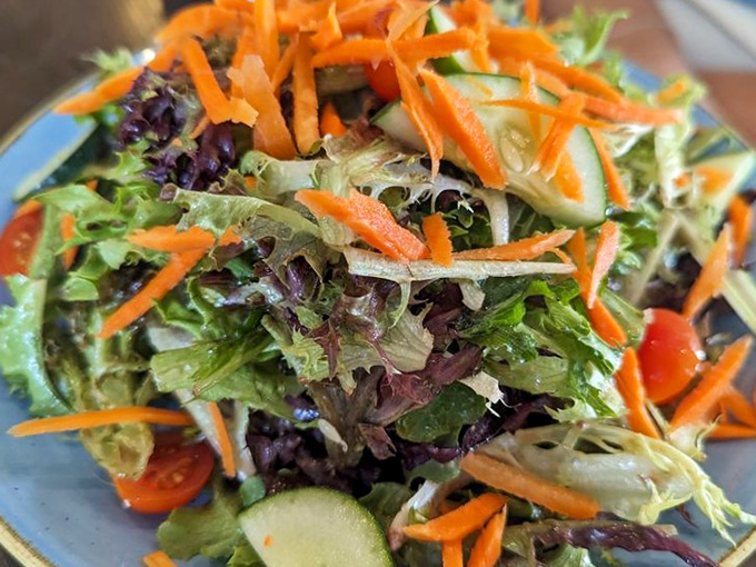 A garden-fresh salad that doesn't feel like punishment&mdash;the kind that makes you feel virtuous while saving room for that lobster roll you've been eyeing.