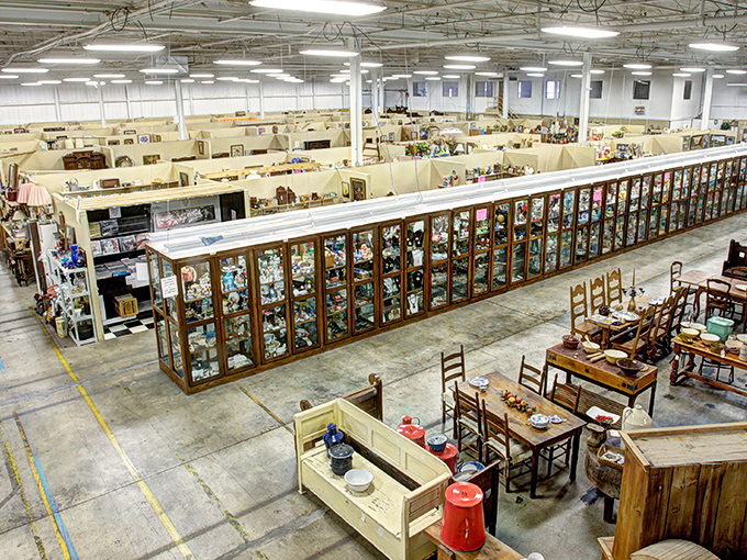 A bird's-eye view reveals the magnificent scale of this treasure labyrinth. Every booth is someone's carefully curated collection of memories.