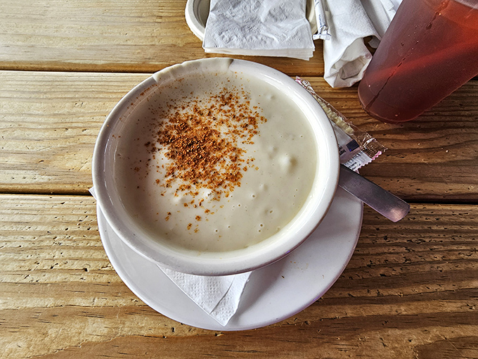 A bowl of clam chowder that doesn't hide behind excessive cream&mdash;it actually lets the clams have their moment in the spotlight.