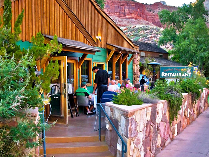 Dining al fresco in Springdale means your meal comes with a side of geological wonder. The real question: which view is more appetizing?