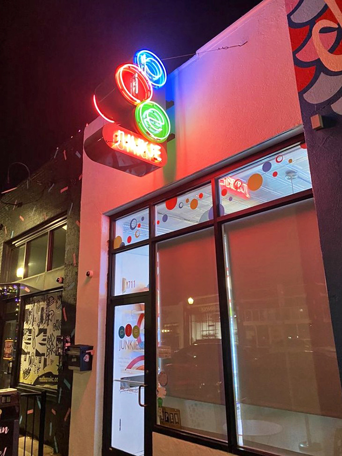 The neon sign beckons like a lighthouse for the dessert-starved. At night, it's Oklahoma City's most delicious homing beacon.