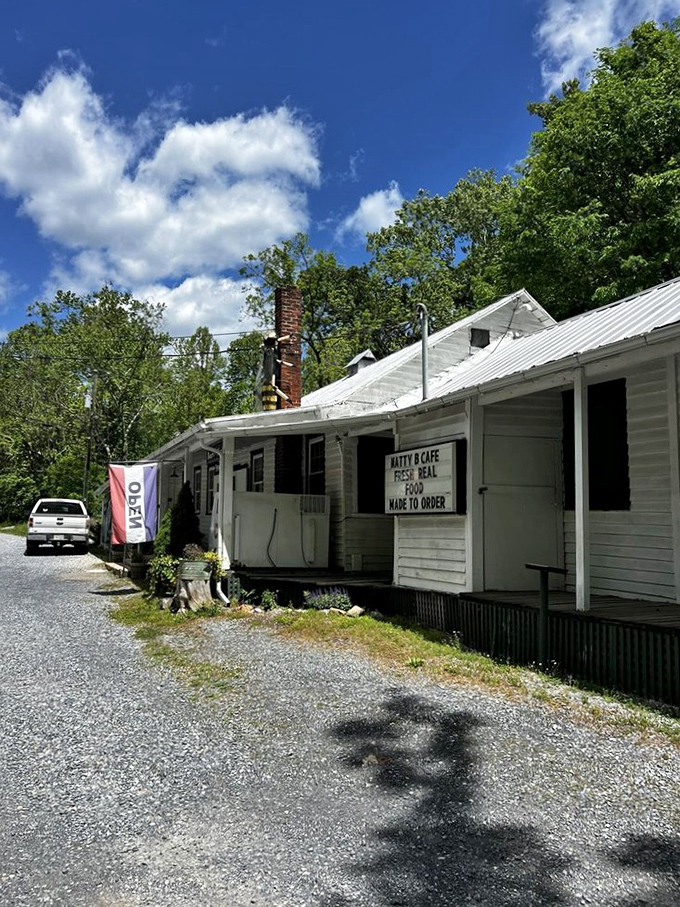 Blue skies, white clapboard, and a sign promising "FRESH REAL FOOD MADE TO ORDER"&mdash;some promises are actually kept in this world.