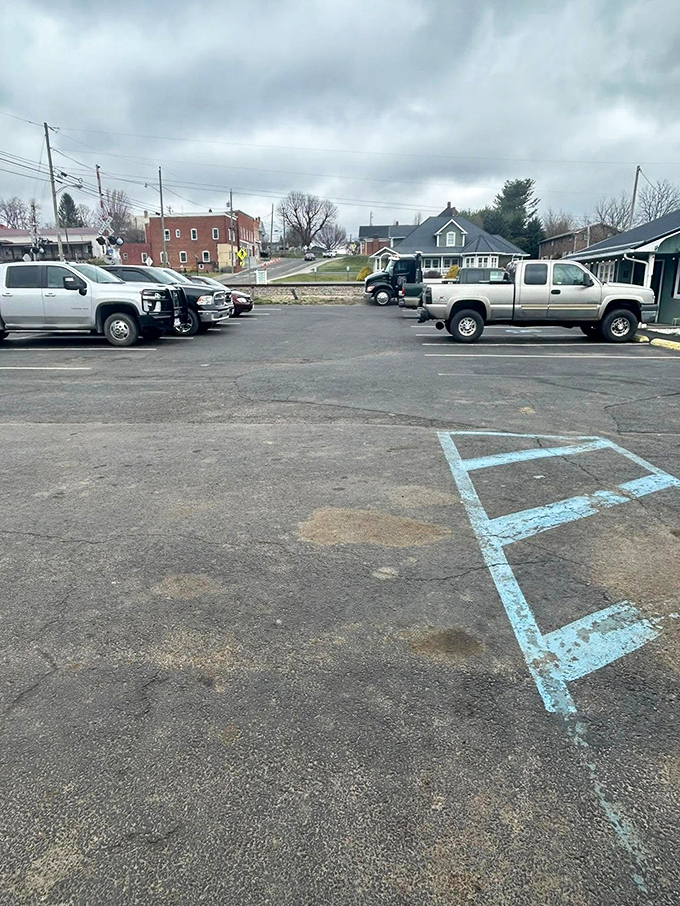 The parking lot tells the story: trucks, work vehicles, and locals who know where to find an honest meal in Rural Retreat.