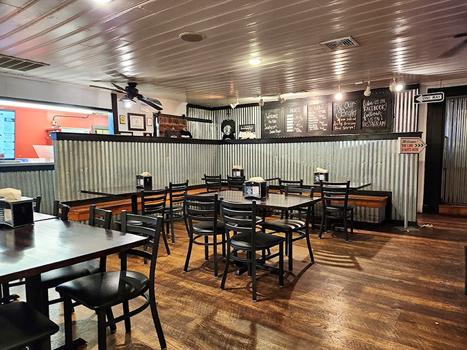 No white tablecloths here, just honest wooden tables and chairs that have supported thousands of satisfied diners on their journey to barbecue bliss.
