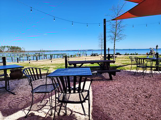 The million-dollar view that comes free with your meal. The Rappahannock River provides the backdrop for seafood's greatest hits.