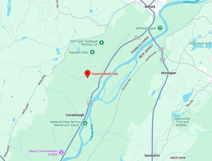 16. raymondskill falls map