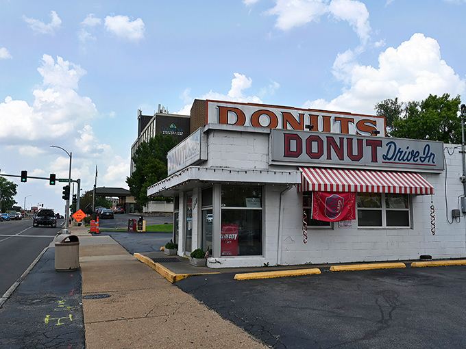 Classic doesn't begin to describe this gem. That vintage "DONUTS" sign has been beckoning hungry St. Louisans for generations.