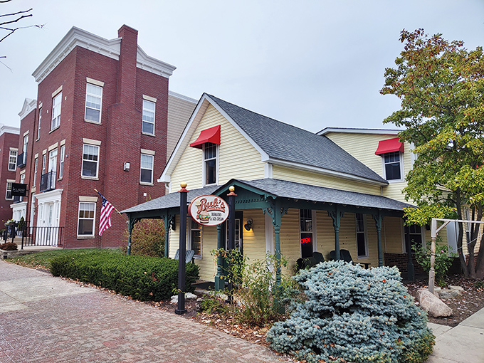 Red awnings welcome you to burger nirvana &ndash; your diet plan's worst nightmare and your taste buds' best friend.