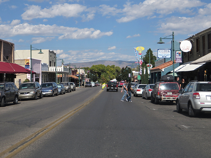 Stroll down Cottonwood's historic district, where every storefront tells a story and local wines await discovery.