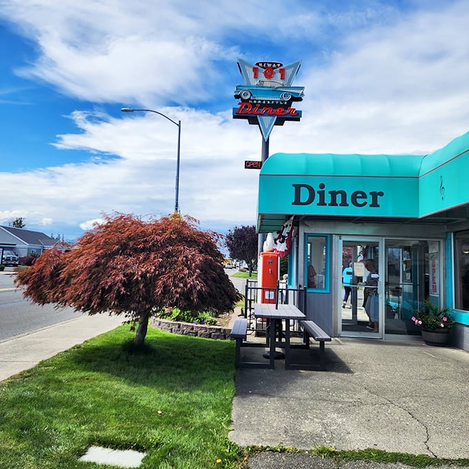 Classic cars and classic meals&mdash;Hi-Way 101's vintage sign promises a trip back to when breakfast was an event.