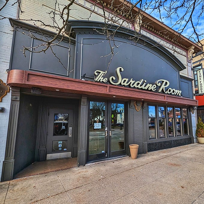 Classic charm meets seafood heaven – this Plymouth gem's facade promises treasures that would make Neptune himself jealous.