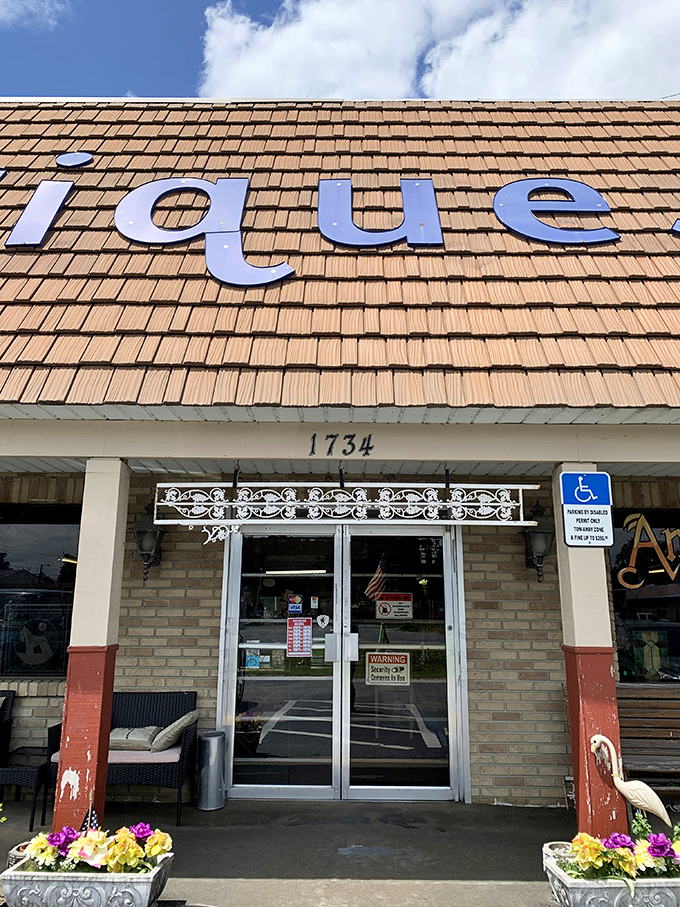 That "ique" on the roof is your first clue &ndash; you're about to enter a parallel universe where yesterday's ordinary becomes today's extraordinary.