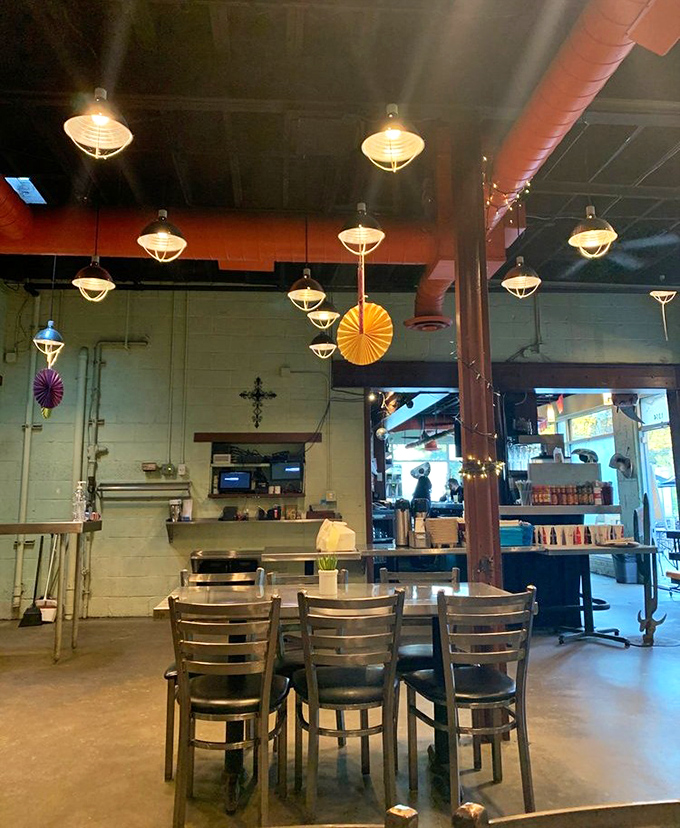 Industrial-chic meets taco sanctuary. These cage lights cast the perfect glow for serious tortilla contemplation.