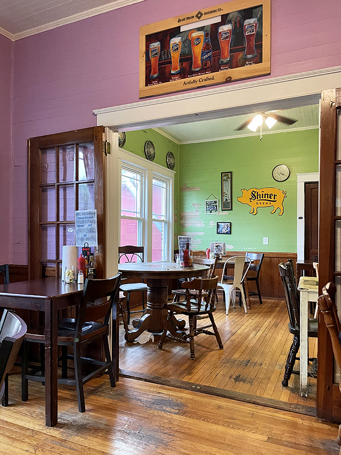 Colorful dining rooms with mismatched chairs and whimsical d&eacute;cor create that perfect "I've discovered something special" feeling that makes a meal memorable.