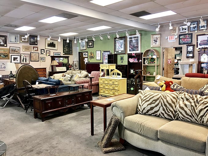 Mid-century modern meets contemporary comfort in this furniture section. I've seen Manhattan apartments with less style and twice the price tag.