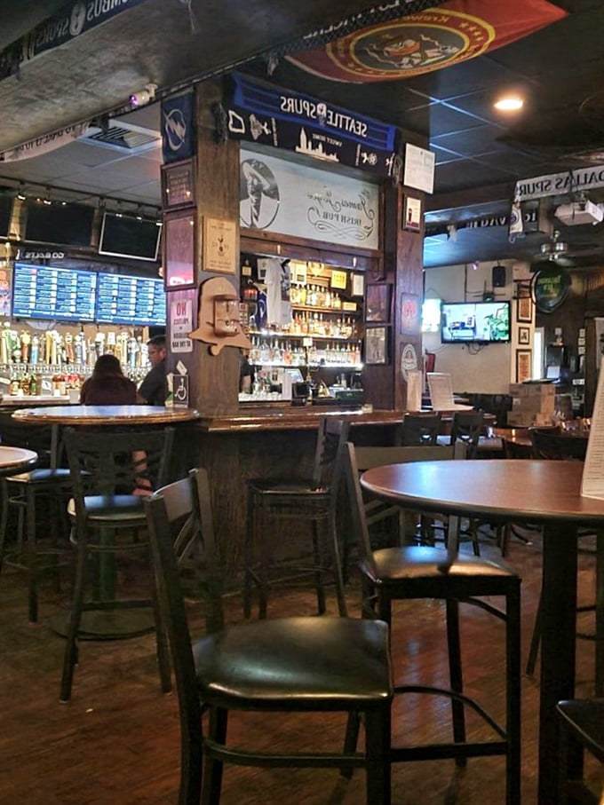 Step inside and suddenly you're 4,000 miles from Florida. Dark wood, warm lighting, and the promise of perfectly poured pints await.
