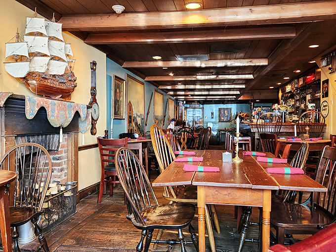 Low wooden beams, Windsor chairs, and model ships create an atmosphere so authentically colonial, you'll check your phone to make sure it's still 2025.