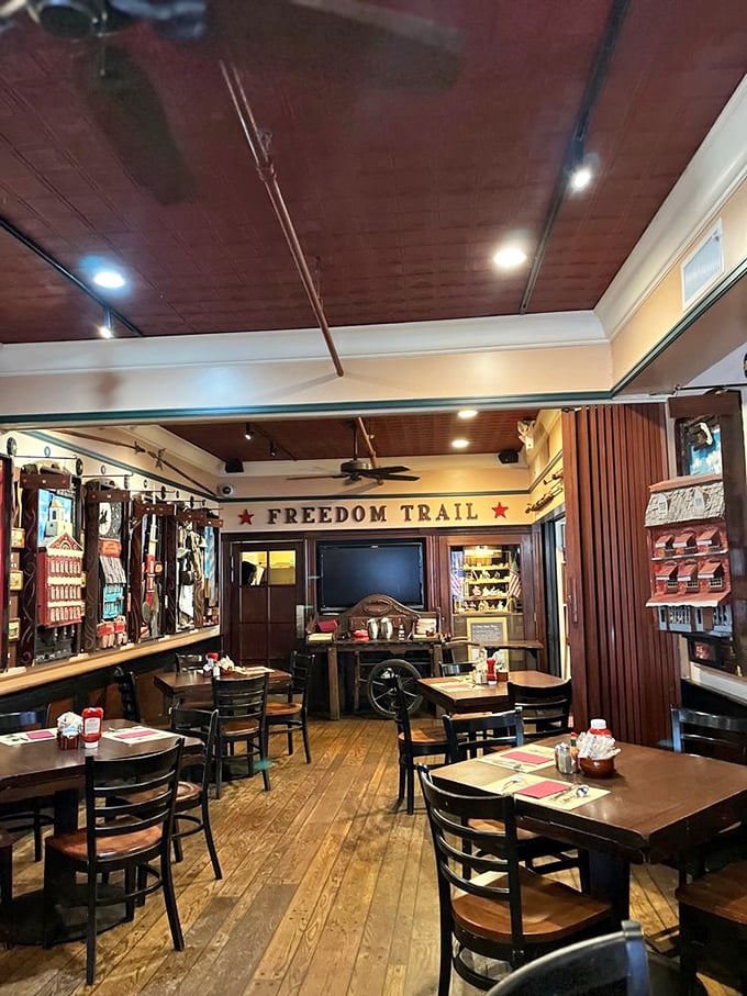 Inside, wooden beams and the "Freedom Trail" sign remind diners they're eating history &ndash; quite possibly at the same table where Kennedy once contemplated chowder.