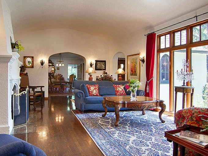 Living room or time machine? This space somehow manages to be both palatial and cozy, like your fancy aunt's house &ndash; if your aunt were royalty.