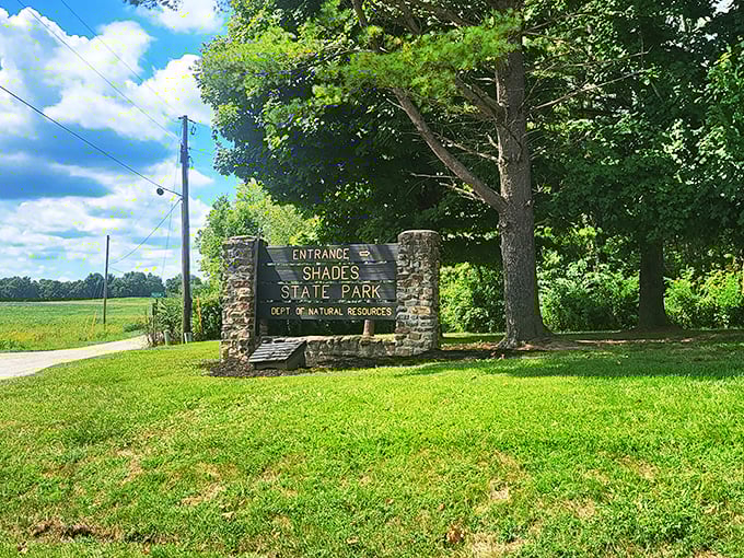 The humble stone entrance sign doesn't oversell it, which makes the natural wonders waiting beyond even more jaw-dropping when you discover them.