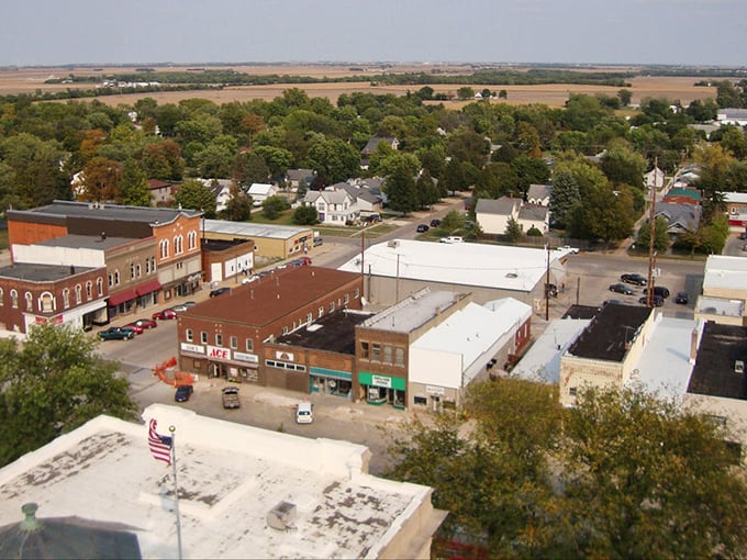Jefferson's town square looks like Norman Rockwell painted it himself. Small-town America alive and well in central Iowa!