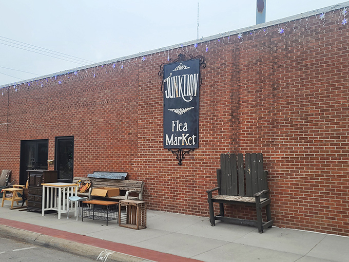 Toy heaven or time machine? This corner of nostalgia would make even Marie Kondo abandon her minimalist ways!