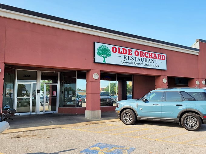 Olde Orchard's simple storefront has been welcoming hungry Oklahomans since 1974 &ndash; before disco was even cool the first time!