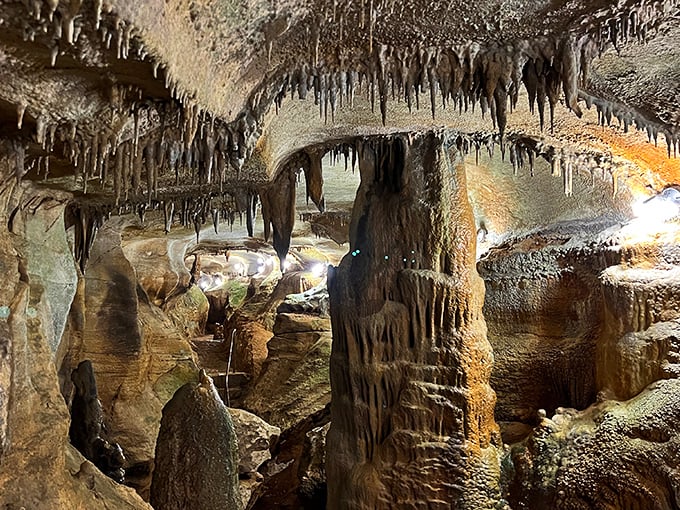Rickwood Caverns: Mother Nature's been decorating this underground masterpiece for 260 million years. Talk about a long-term renovation project!